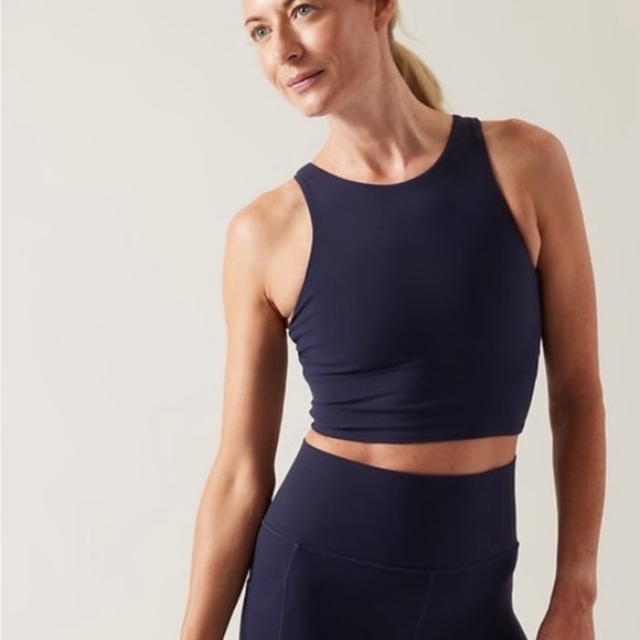 Athleta | Tops | Nwt Athleta Conscious Crop Bra Size Xsmall Ac Cups ...
